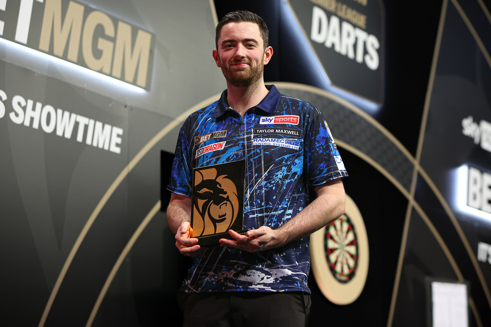Humphries goes back-to-back with Night Seven success in Nottingham | PDC