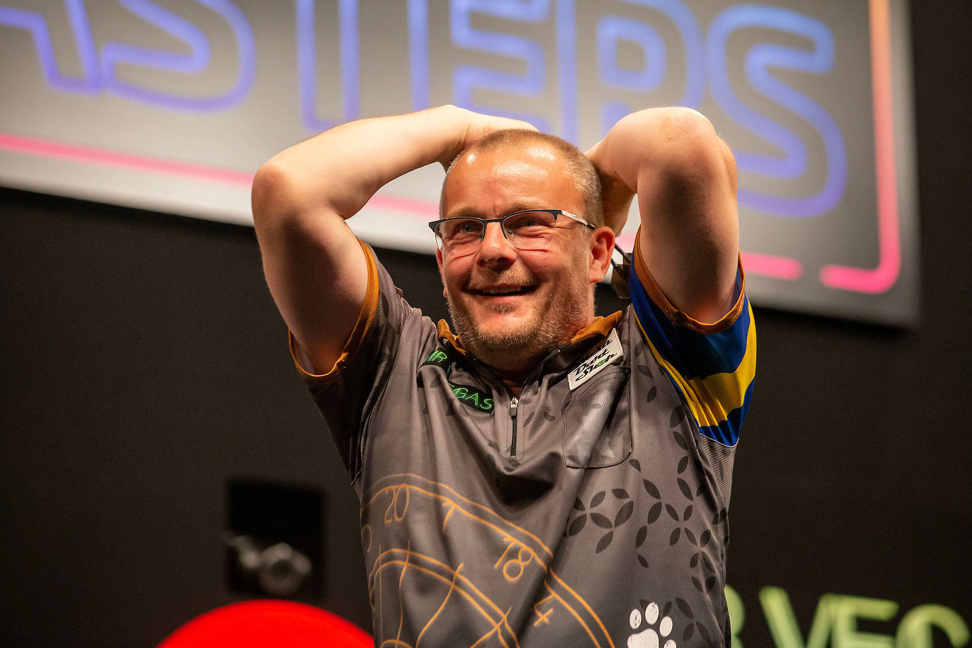 Engstrom dumps out Wright, as Cross creates history in Copenhagen | PDC