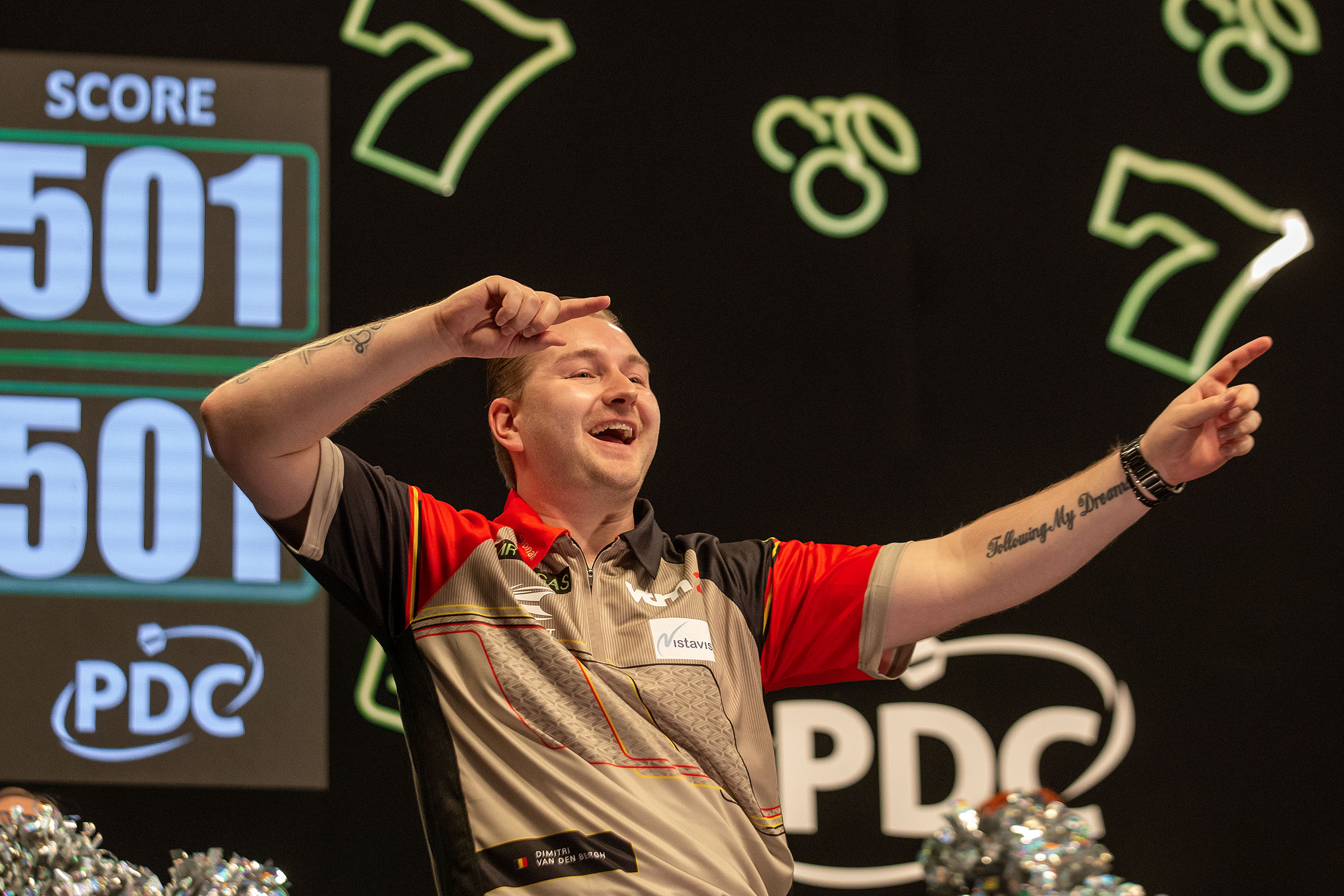 Van den Bergh doubles 2024 title tally with PC12 victory | PDC