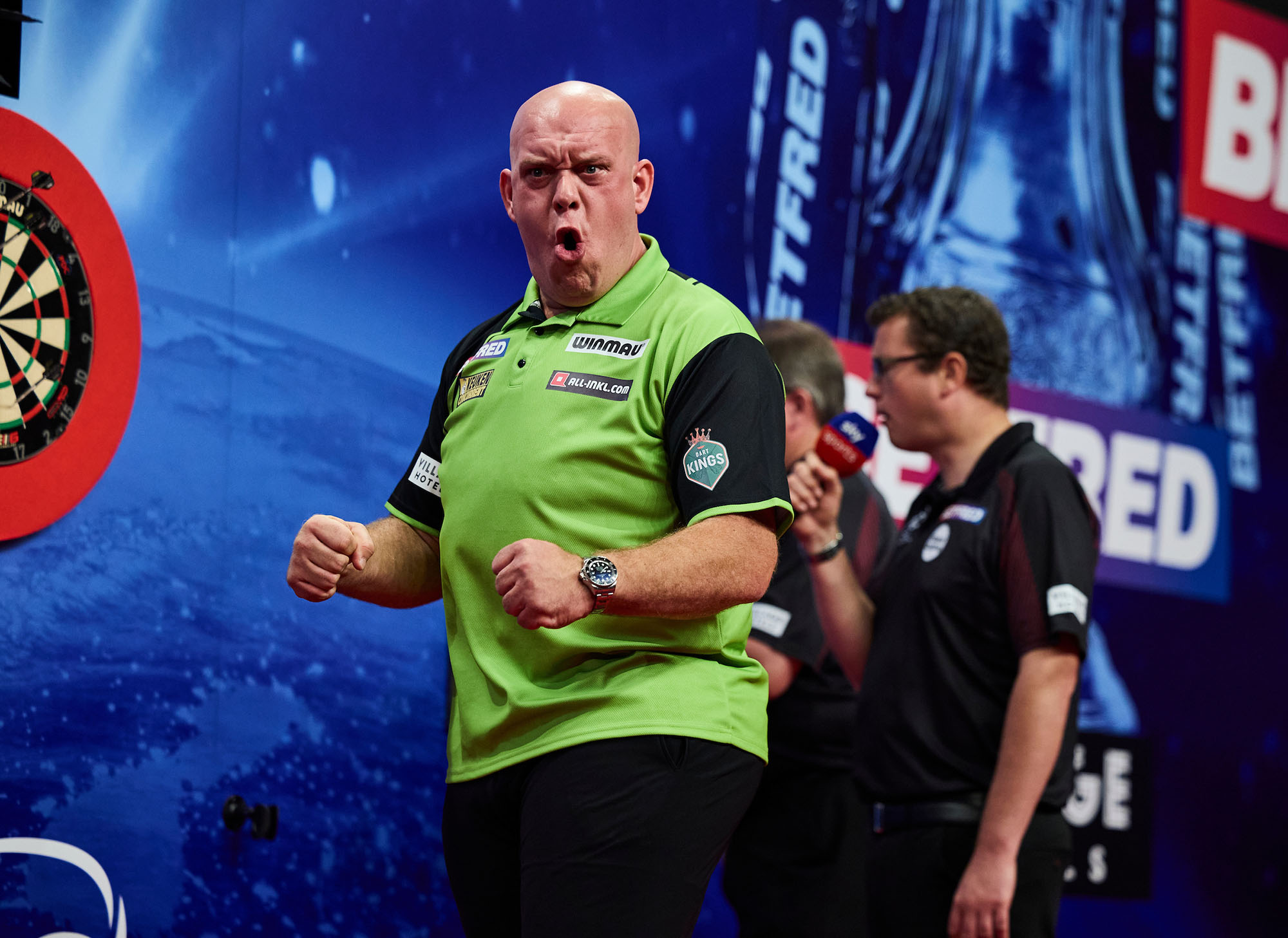 Van Gerwen & Smith to renew rivalry in World Matchplay semi-finals | PDC