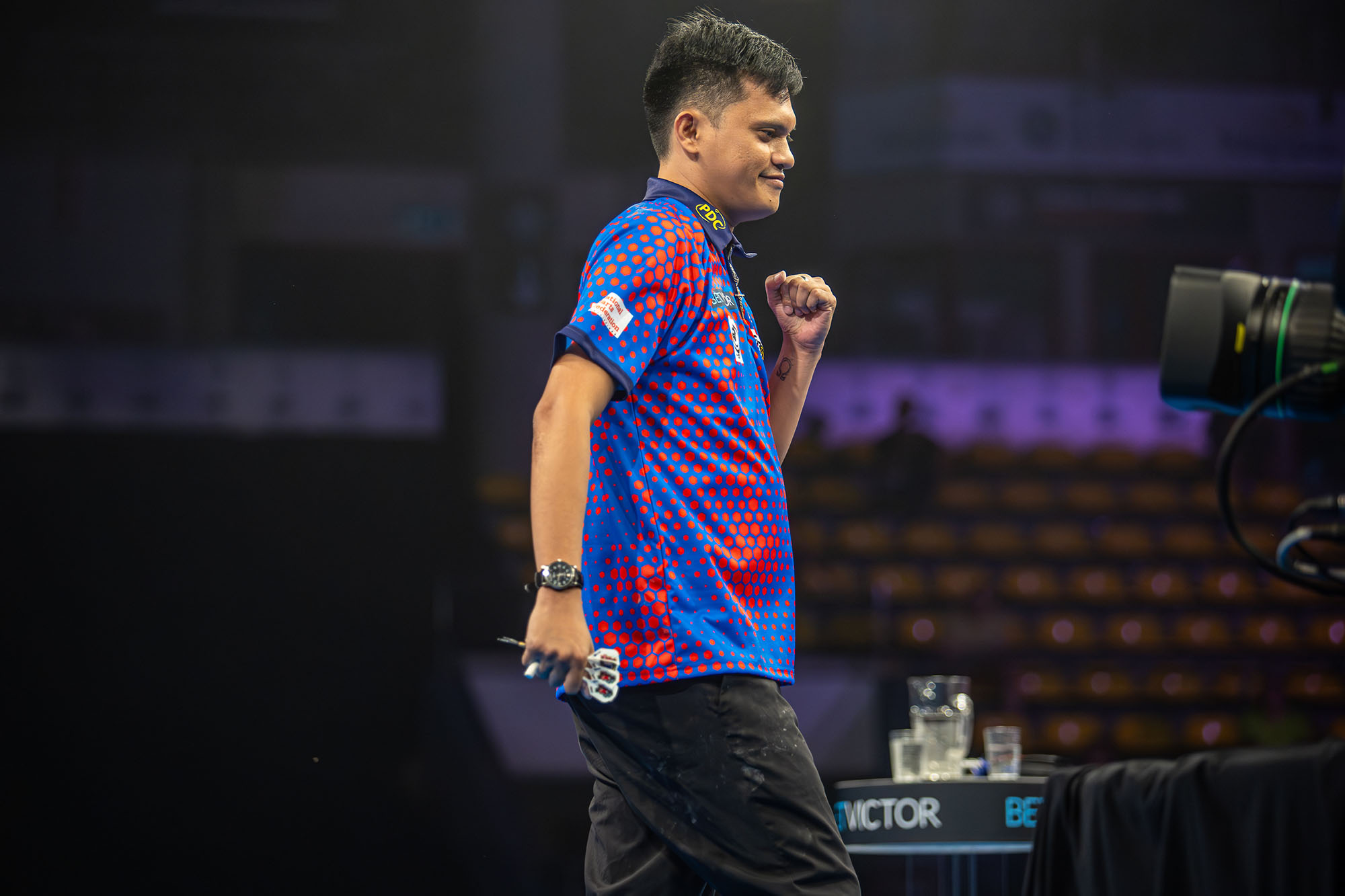 Toylo & Azemoto secure Ally Pally debuts alongside Ilagan & Nebrida | PDC