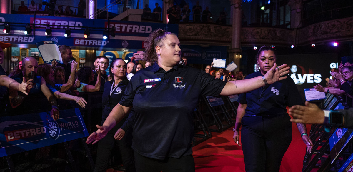 Greaves rounds off opening Women's Series weekend with back-to-back ...