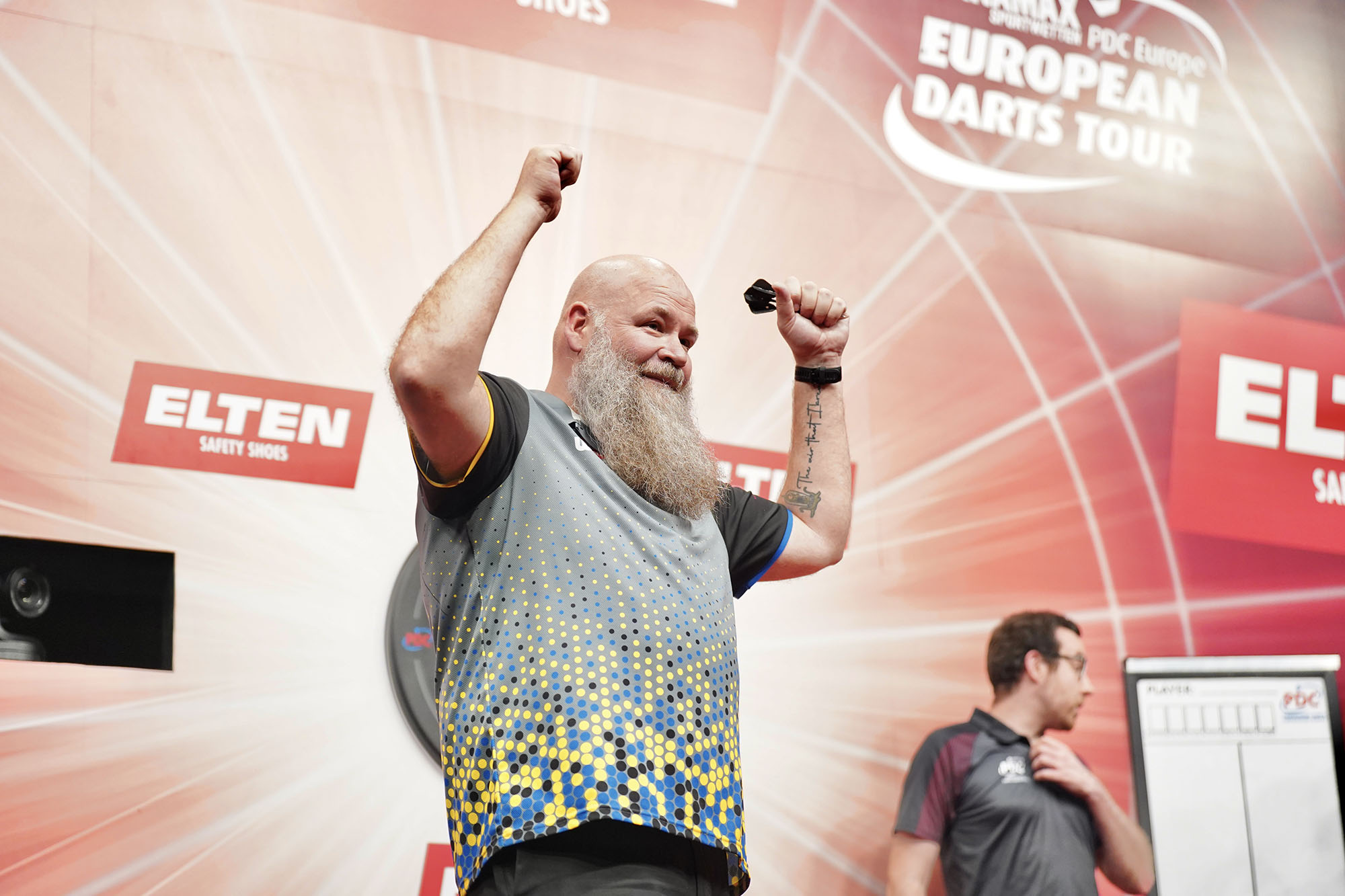 Harrysson confirms World Darts Championship qualification | PDC