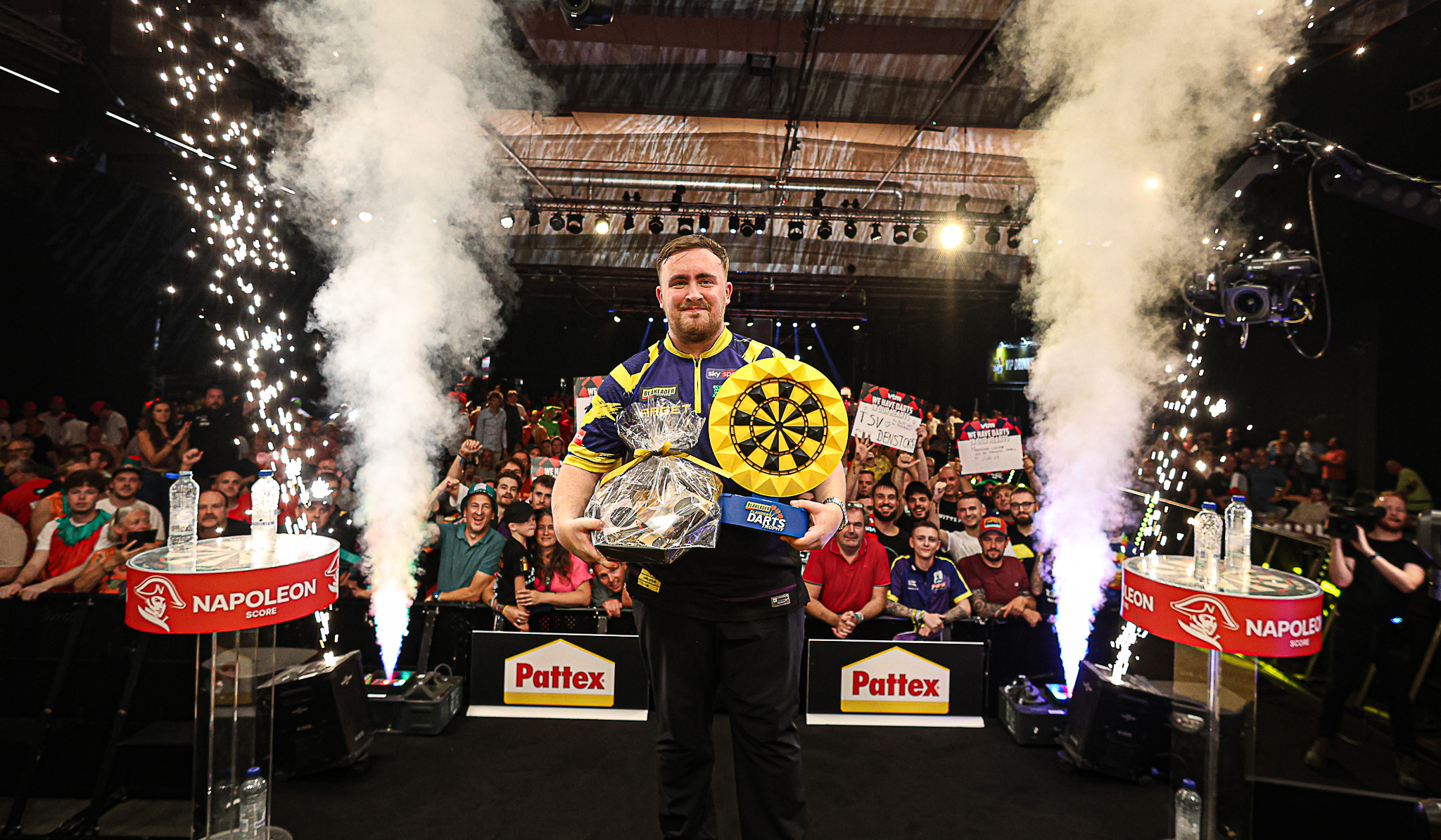 Littler completes the Belgian double with win in Antwerp | PDC