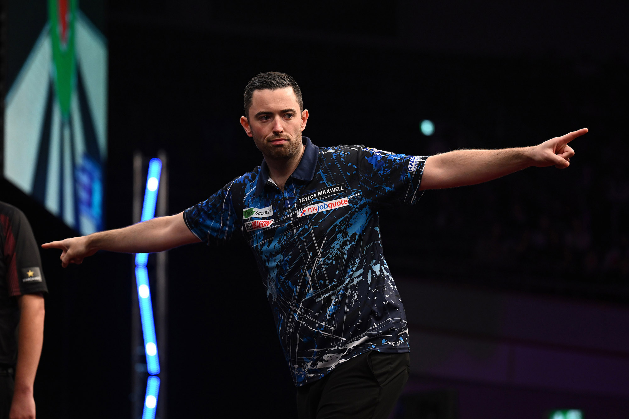 Humphries reveals his pride amid world number one battle with Littler | PDC