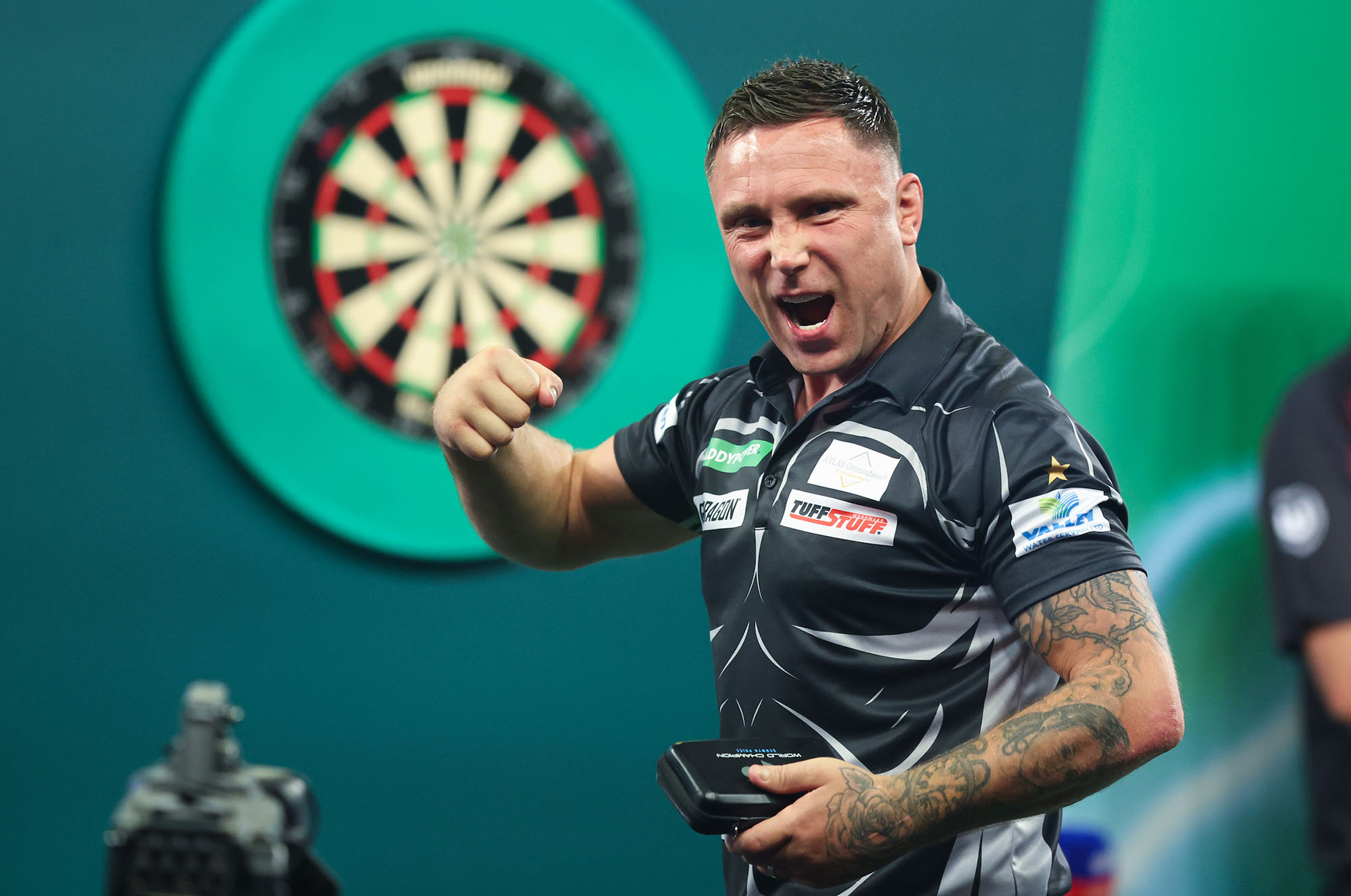 Price fires title warning following dominant opening win at Ally Pally | PDC
