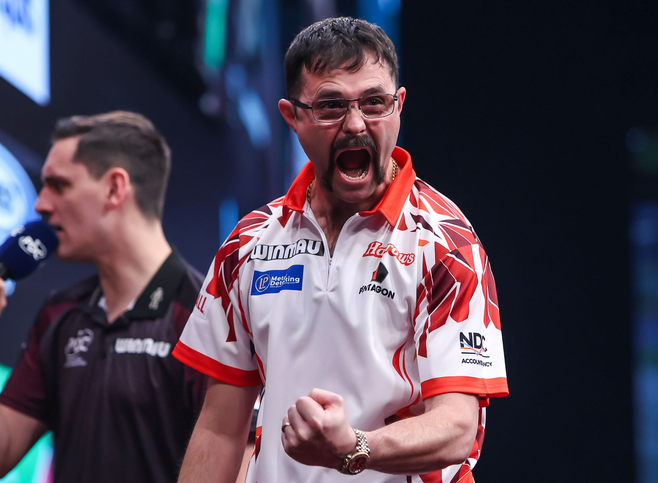 Heta dumps out Van Gerwen as Price shines on night one of World Masters ...