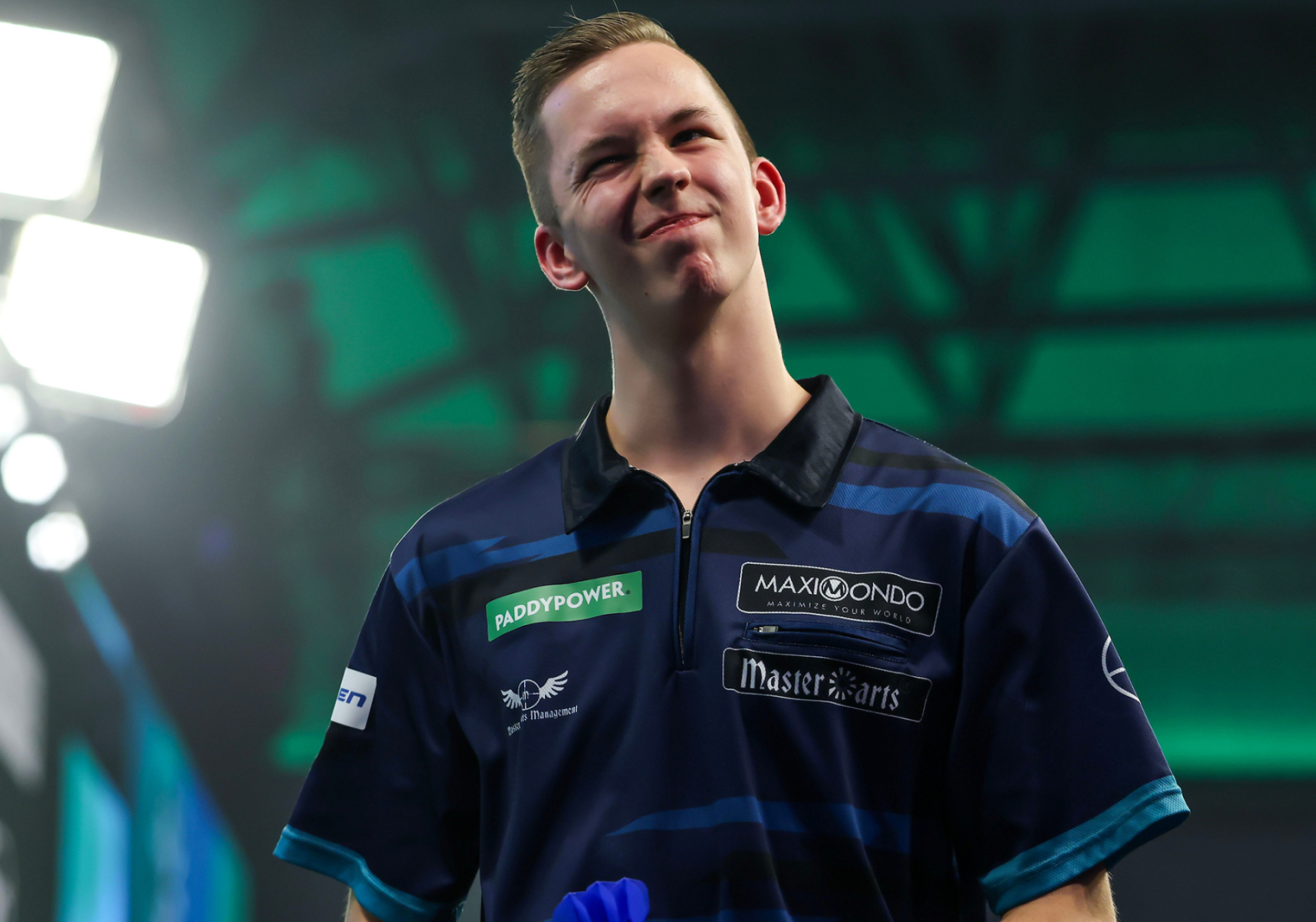 Littler begins World Championship defence with whitewash win | PDC